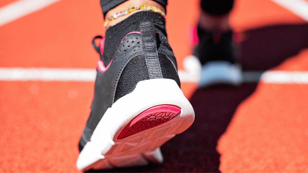 Expert Tips to Prevent Heel Drag on Sneakers – Xylo News